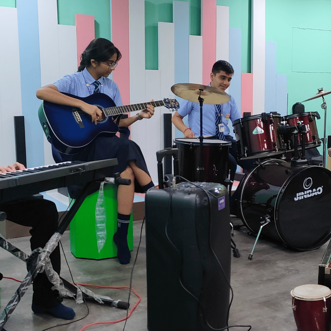 Facilities at L. P. Savani International School | School Infrastrcture